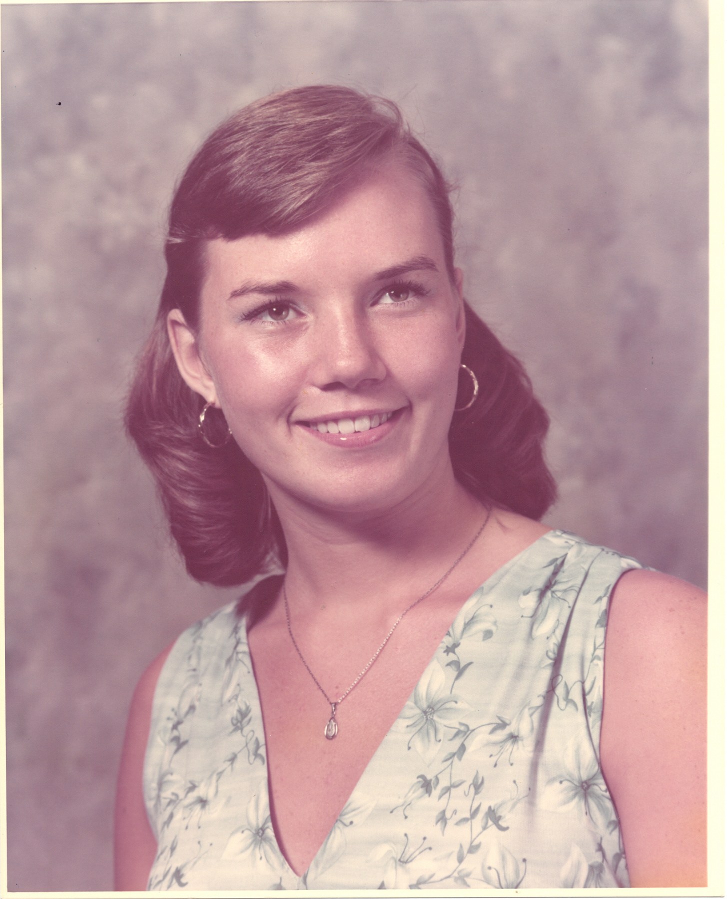 Julie Schaefer's Instagram, Twitter & Facebook on IDCrawl