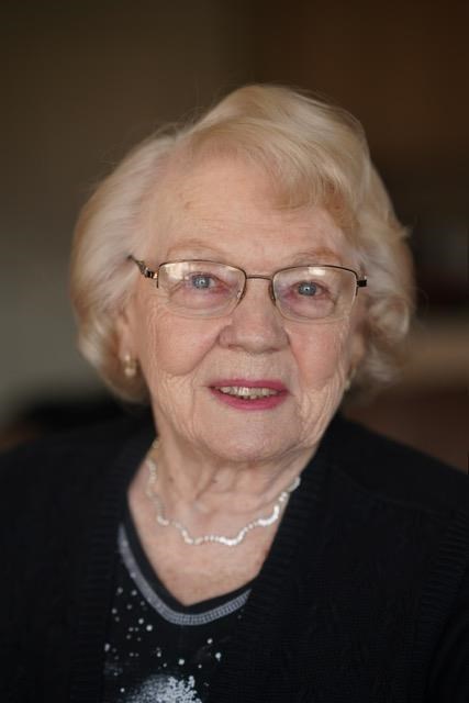 Maxine Gunoff Obituary - Kelowna, BC