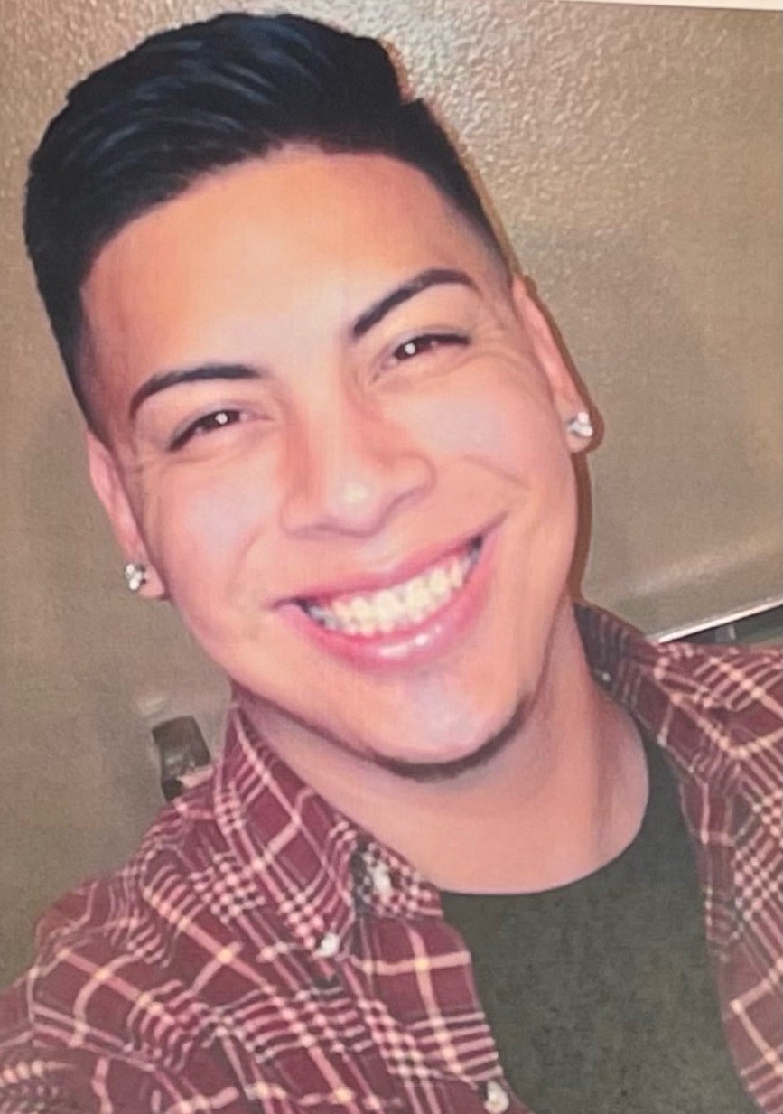 Alex Navarro Obituary - Northridge, CA