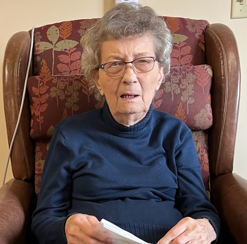 Louise Kniss Obituary - Scottsbluff, NE