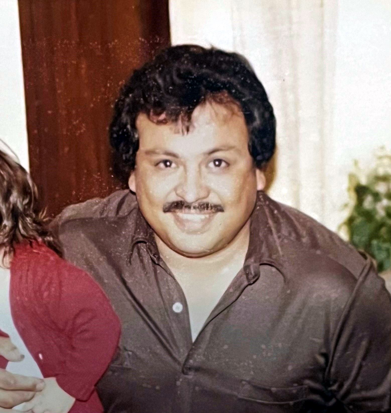Carlos Arroyo Navarro Obituary - Austin, TX