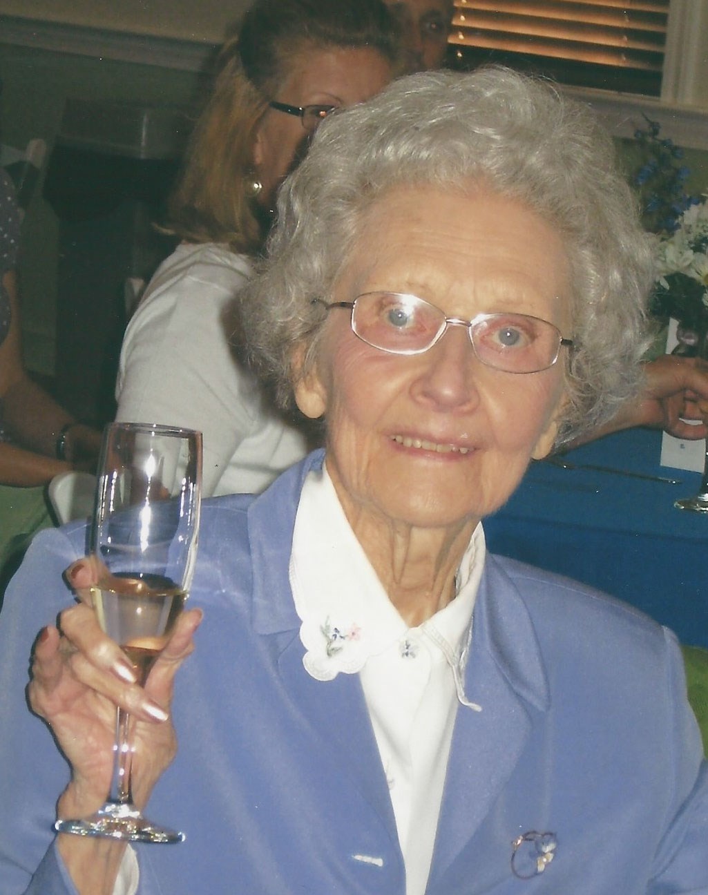 Irene Gibson's Instagram, Twitter & Facebook on IDCrawl