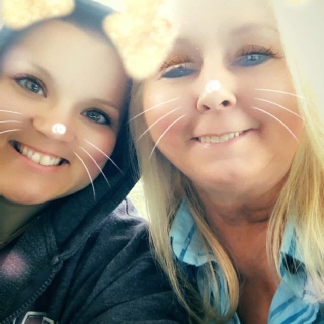 Debra Logan's Instagram, Twitter & Facebook on IDCrawl