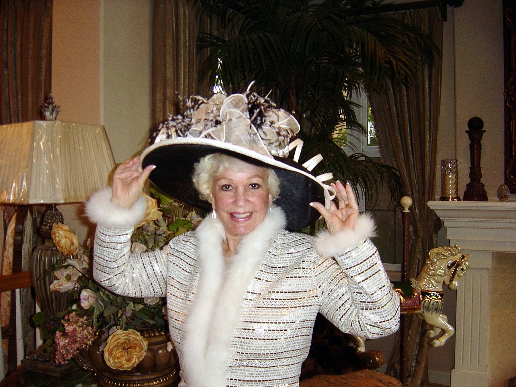 Sylvia Arnold Obituary - Corona Del Mar, CA