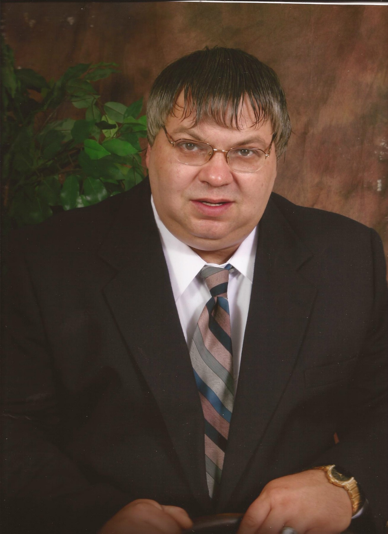 Lisa Hefner's Instagram, Twitter & Facebook on IDCrawl