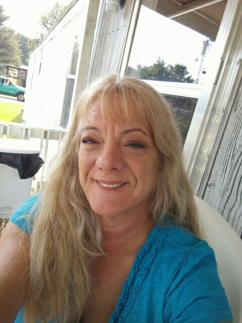 Carl Snook's Instagram, Twitter & Facebook on IDCrawl