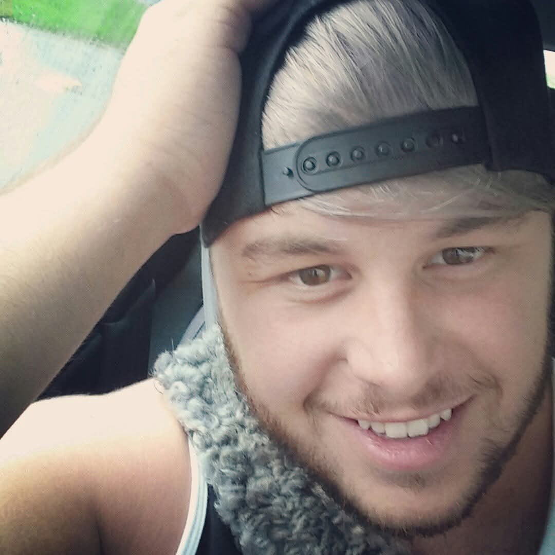 Mathieu Larose avis de décès - St-Eustache, QC