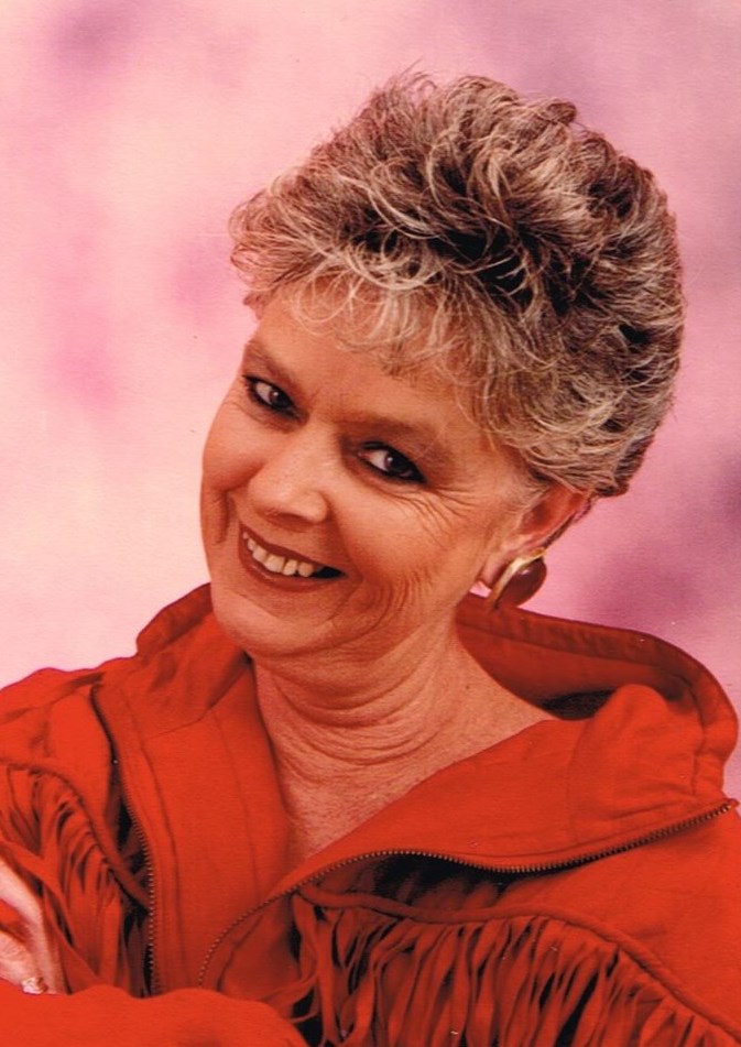 Lynn Markham's Instagram, Twitter & Facebook on IDCrawl