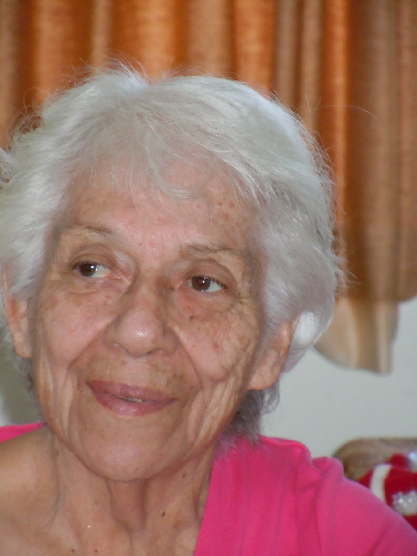 Suzanne Chapple's Instagram, Twitter & Facebook on IDCrawl