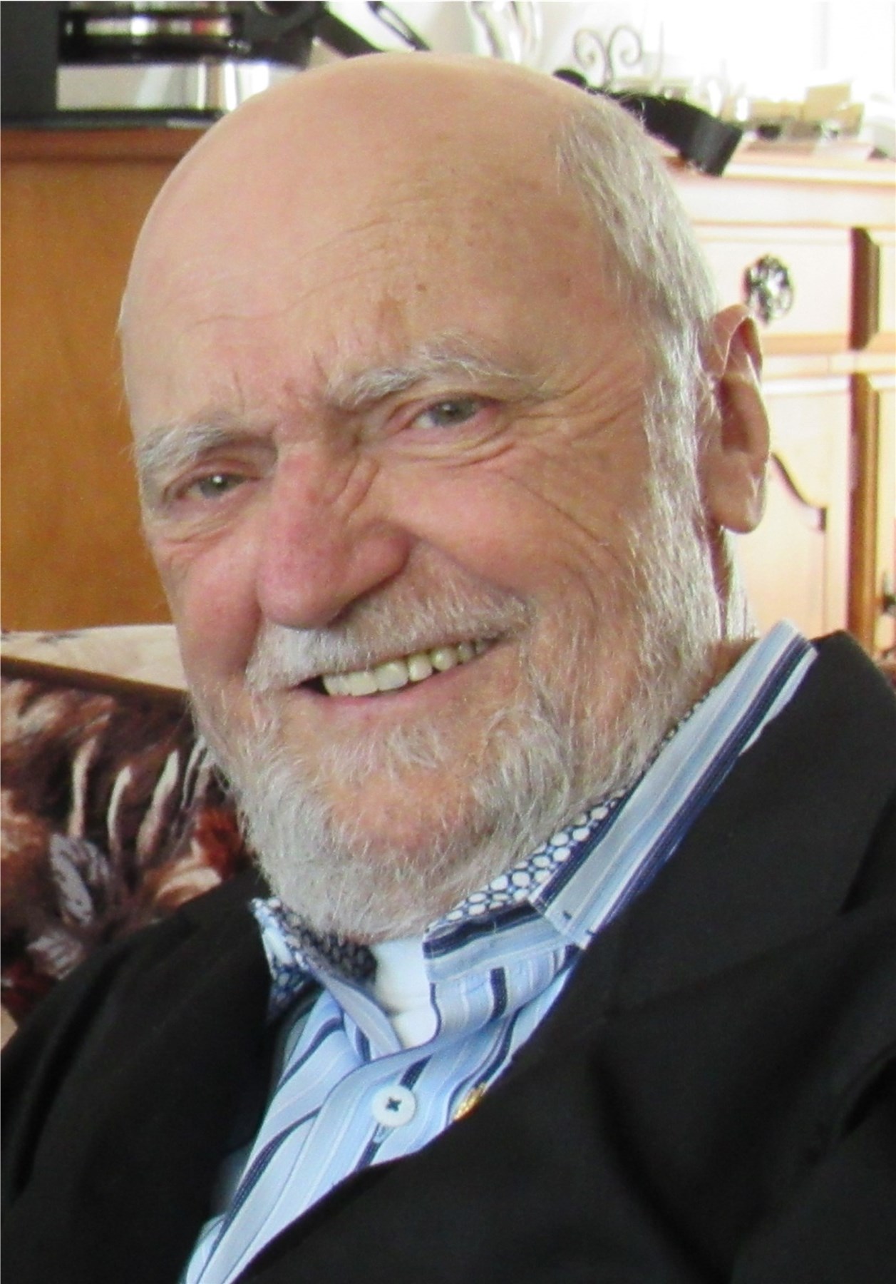 Robert Allard Obituary - Aylmer, QC