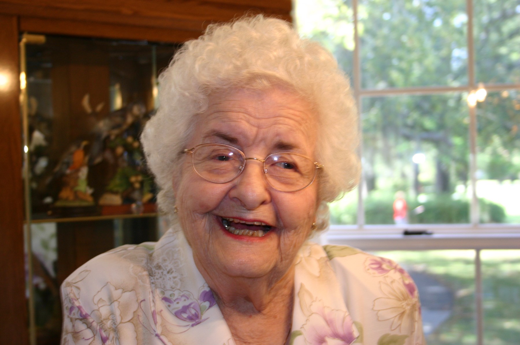 Georgia Clements's Instagram, Twitter & Facebook on IDCrawl