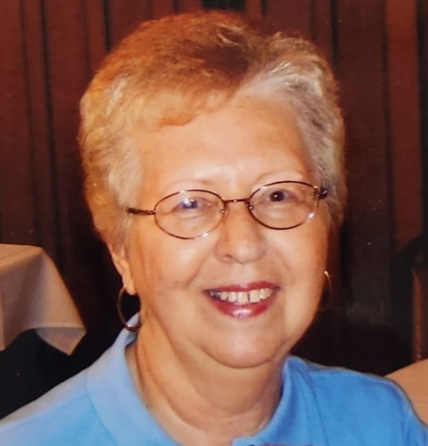 Karen Bowman Obituary - Pekin, IL