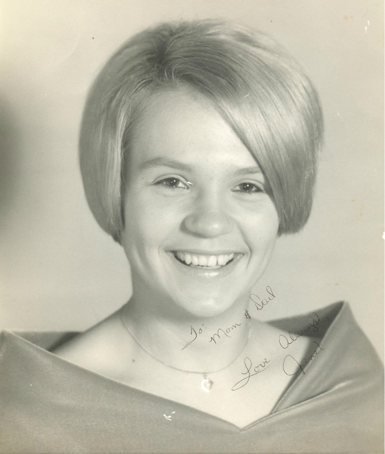 Janet Busby's Instagram, Twitter & Facebook on IDCrawl