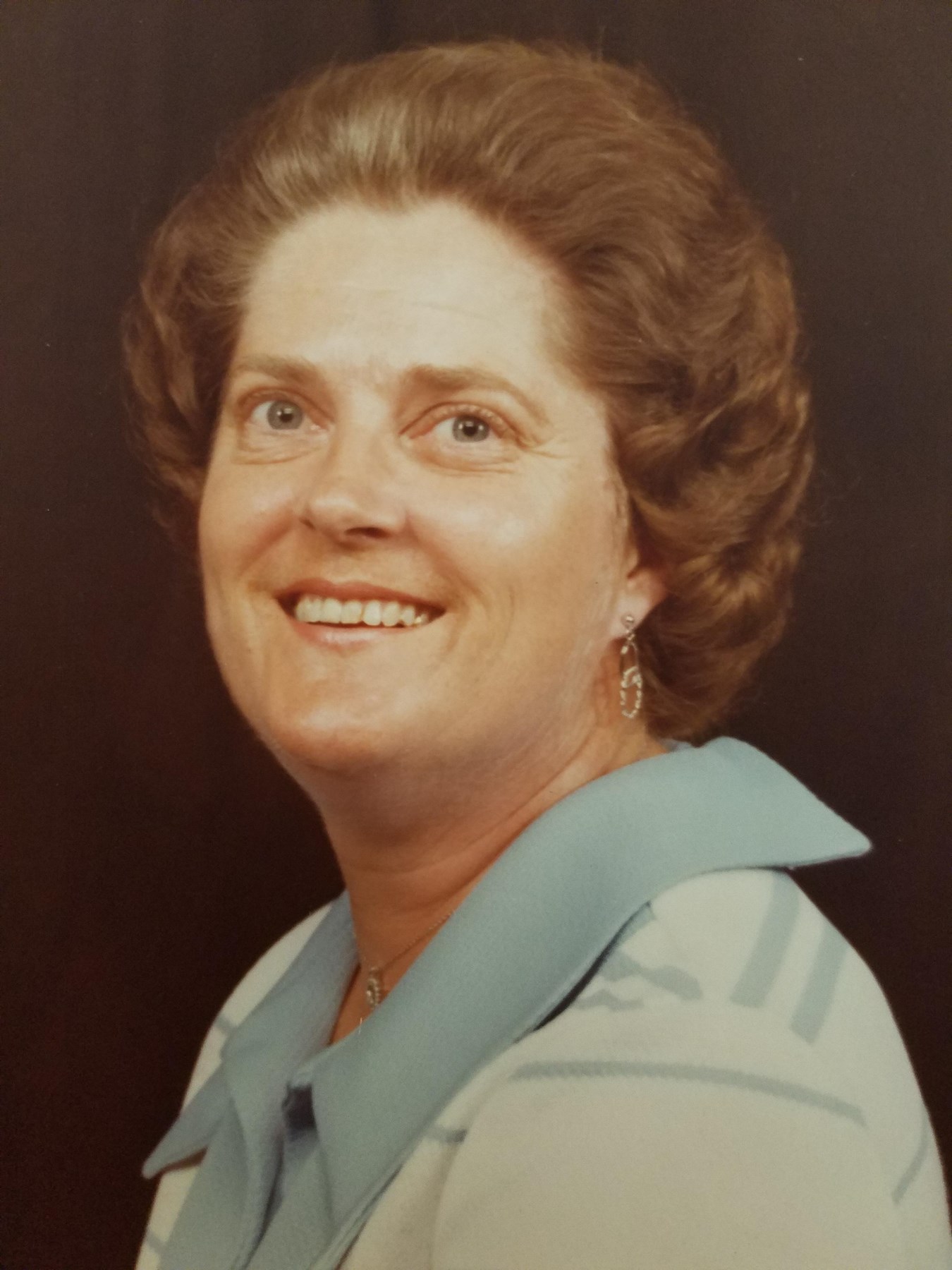 June Henson's Instagram, Twitter & Facebook on IDCrawl