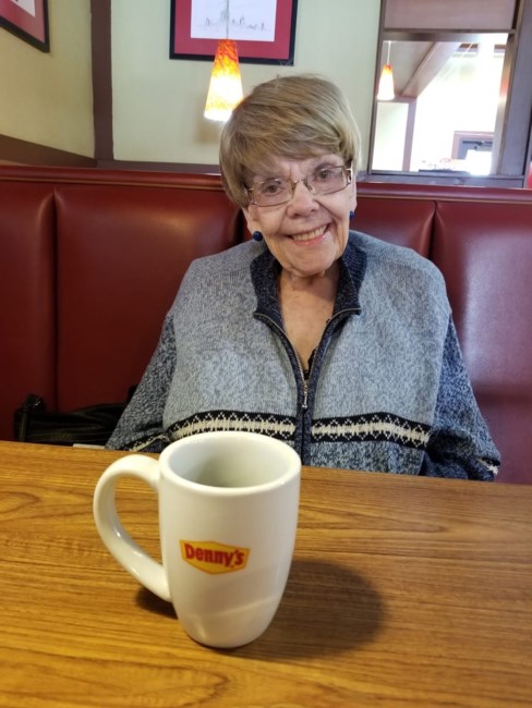 Joanne Bahr Obituary - Golden Valley, MN