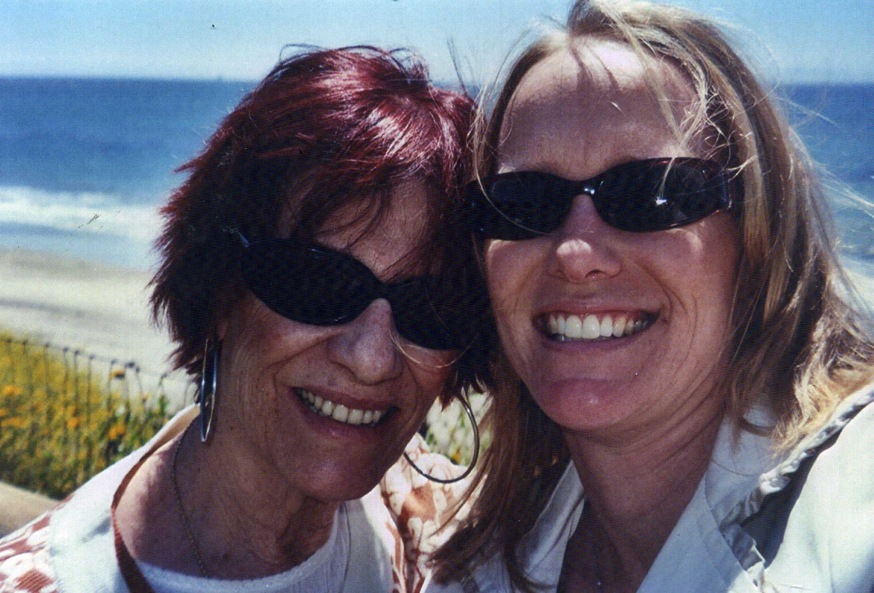 Helen Stackhouse's Instagram, Twitter & Facebook on IDCrawl