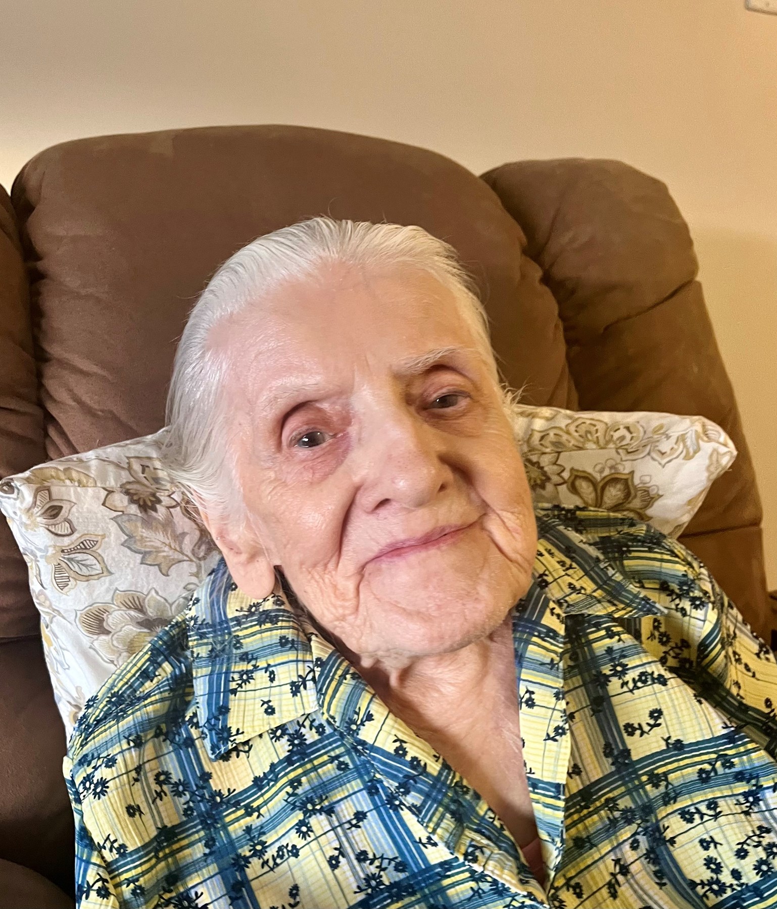 Anne Uchman Obituary - Edmonton, AB