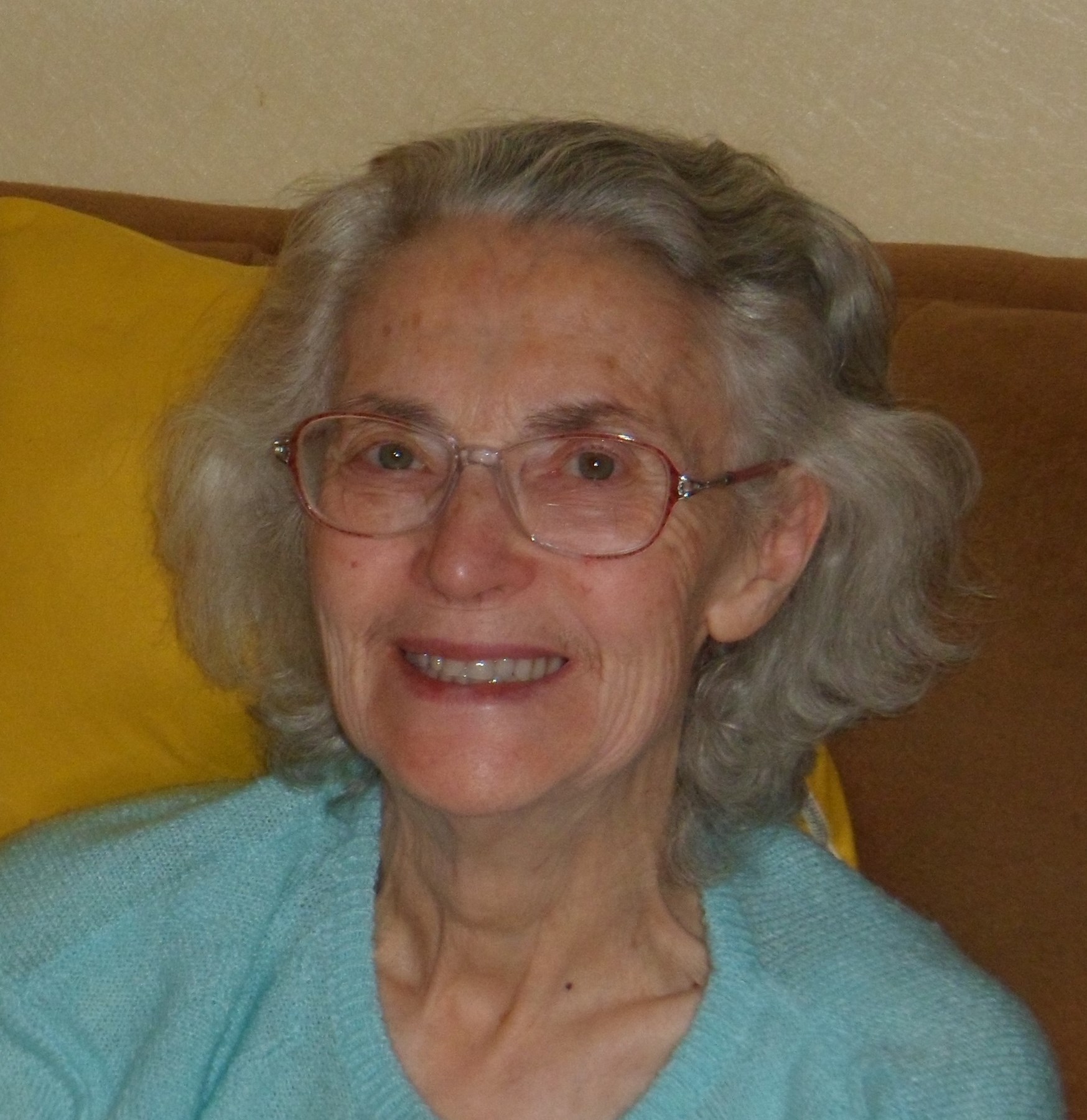 Irene Clarice Brewer Obituary - Hamilton, ON