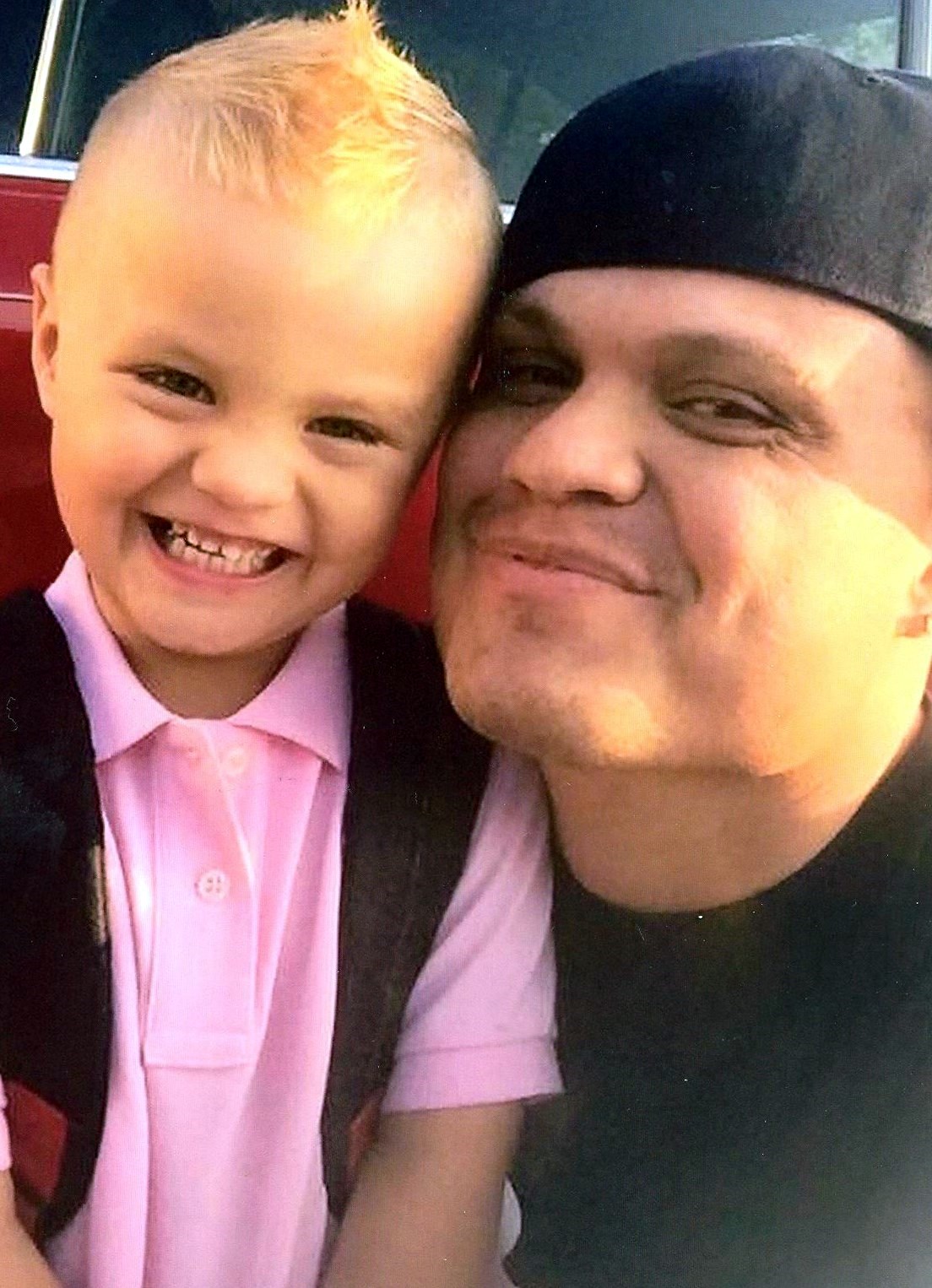 Mario Esparza's Instagram, Twitter & Facebook on IDCrawl