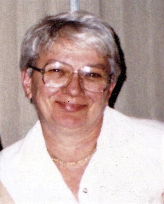 Helen M. Babb Obituary - Davenport, IA