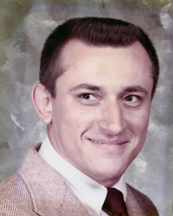 Thomas Derkacs Obituary - Middleburg Heights, OH