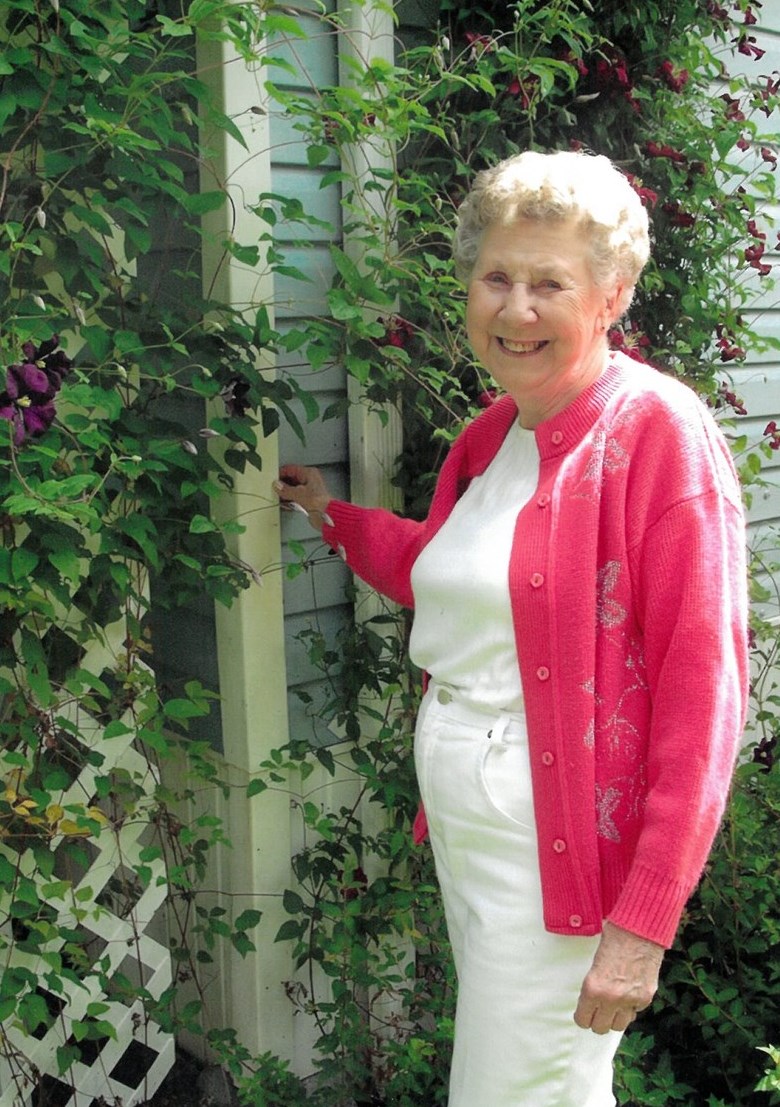 Muriel Kathleen (nee Mitchell-Henry) Whyte Obituary - Courtenay, BC