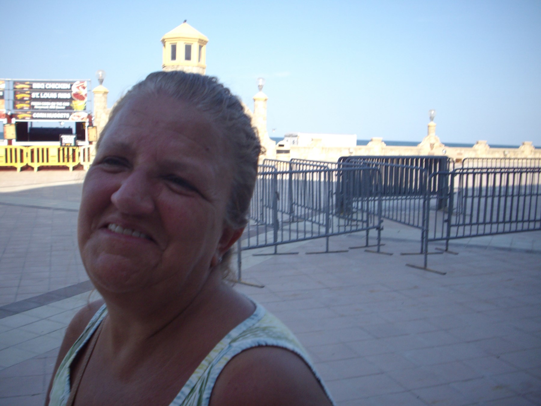 Kim Hickman's Instagram, Twitter & Facebook on IDCrawl