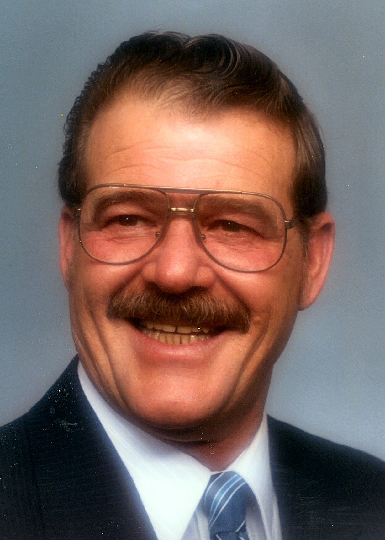 Laura Dey's Instagram, Twitter & Facebook on IDCrawl