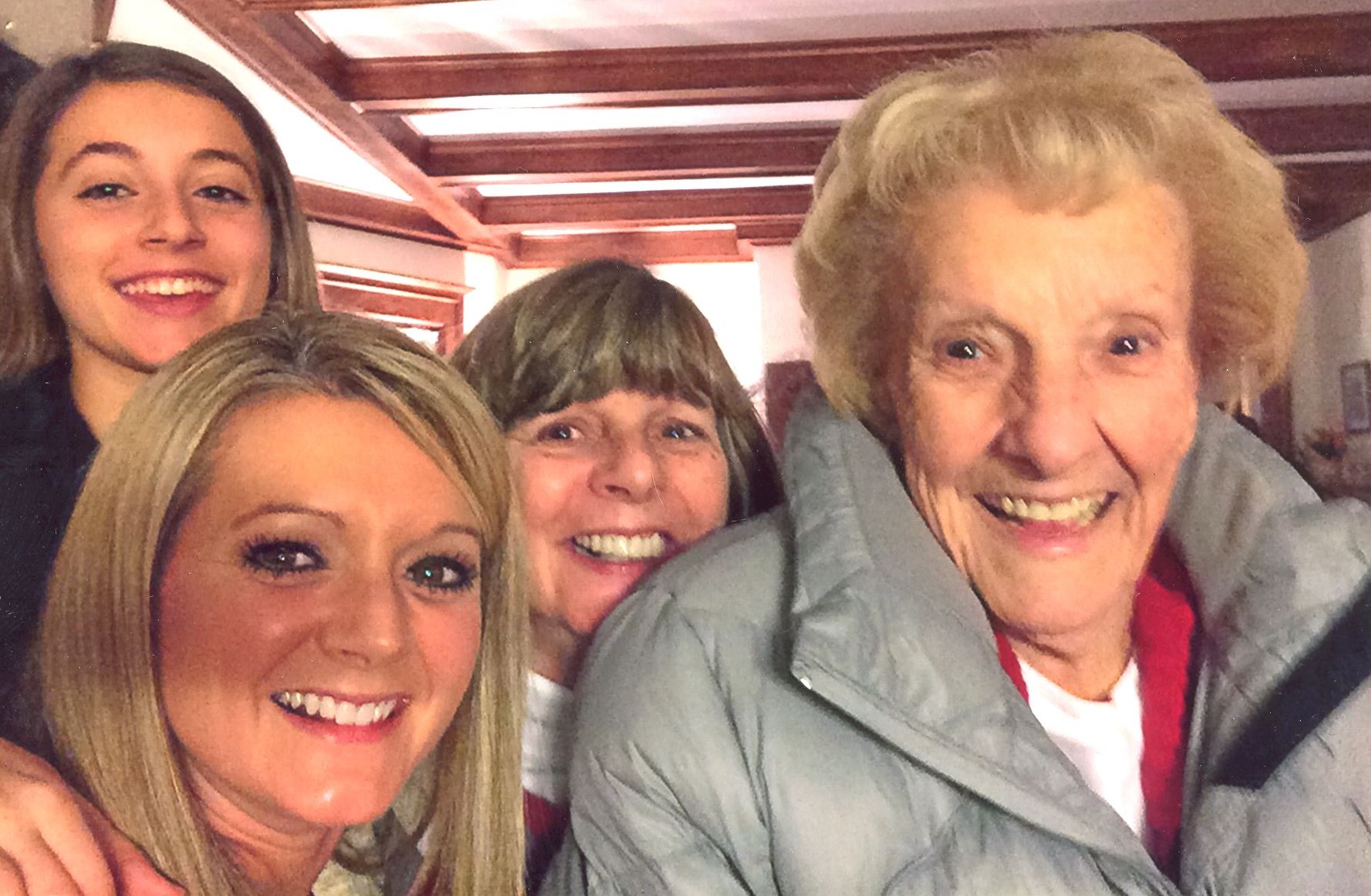 Rocky Tate's Instagram, Twitter & Facebook on IDCrawl