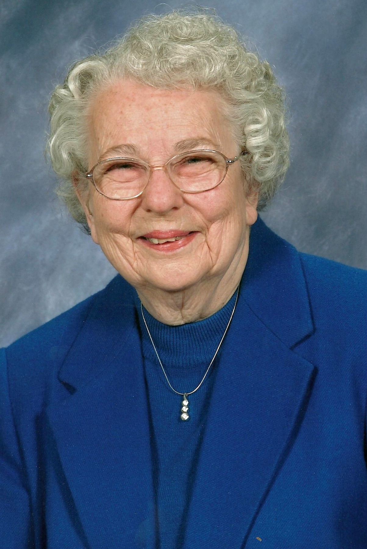 Helen English Obituary