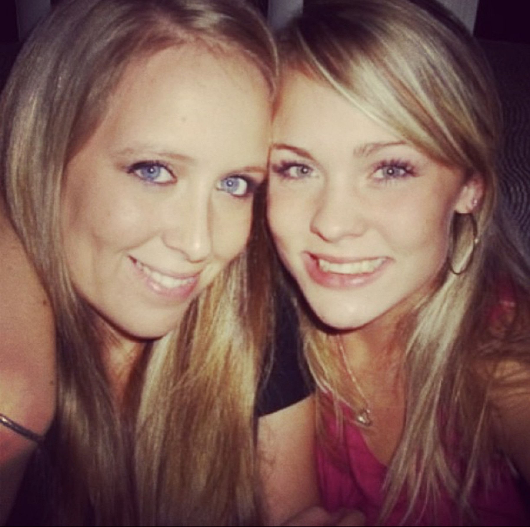 Robyn Austin's Instagram, Twitter & Facebook on IDCrawl