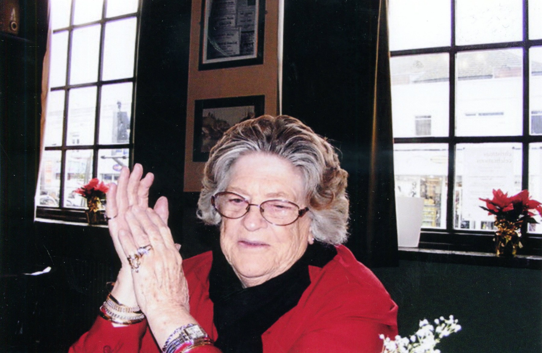 Mrs Evie Hogsflesh Prete Obituary - Oceanside, CA