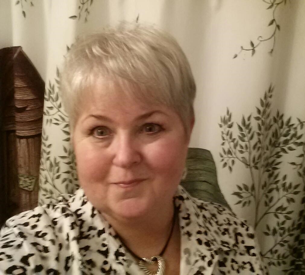 Lisa Mattern's Instagram, Twitter & Facebook on IDCrawl