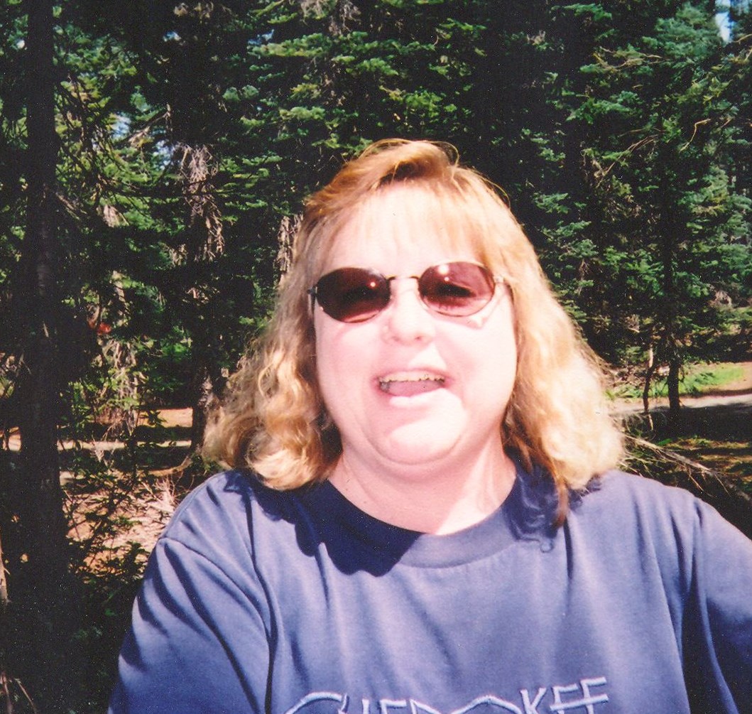 Sandra Leveque's Instagram, Twitter & Facebook on IDCrawl