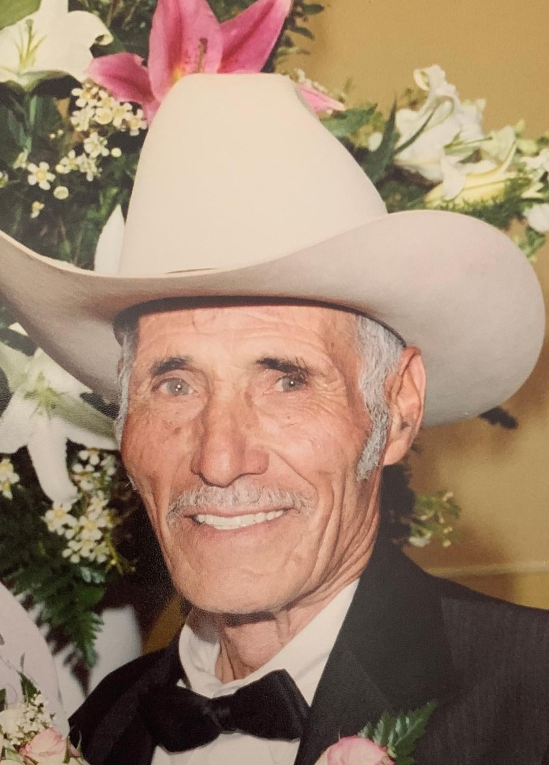 Manuel Velasquez's Instagram, Twitter & Facebook on IDCrawl