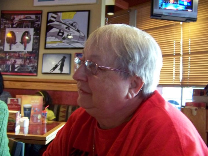 Sandra Frame's Instagram, Twitter & Facebook on IDCrawl