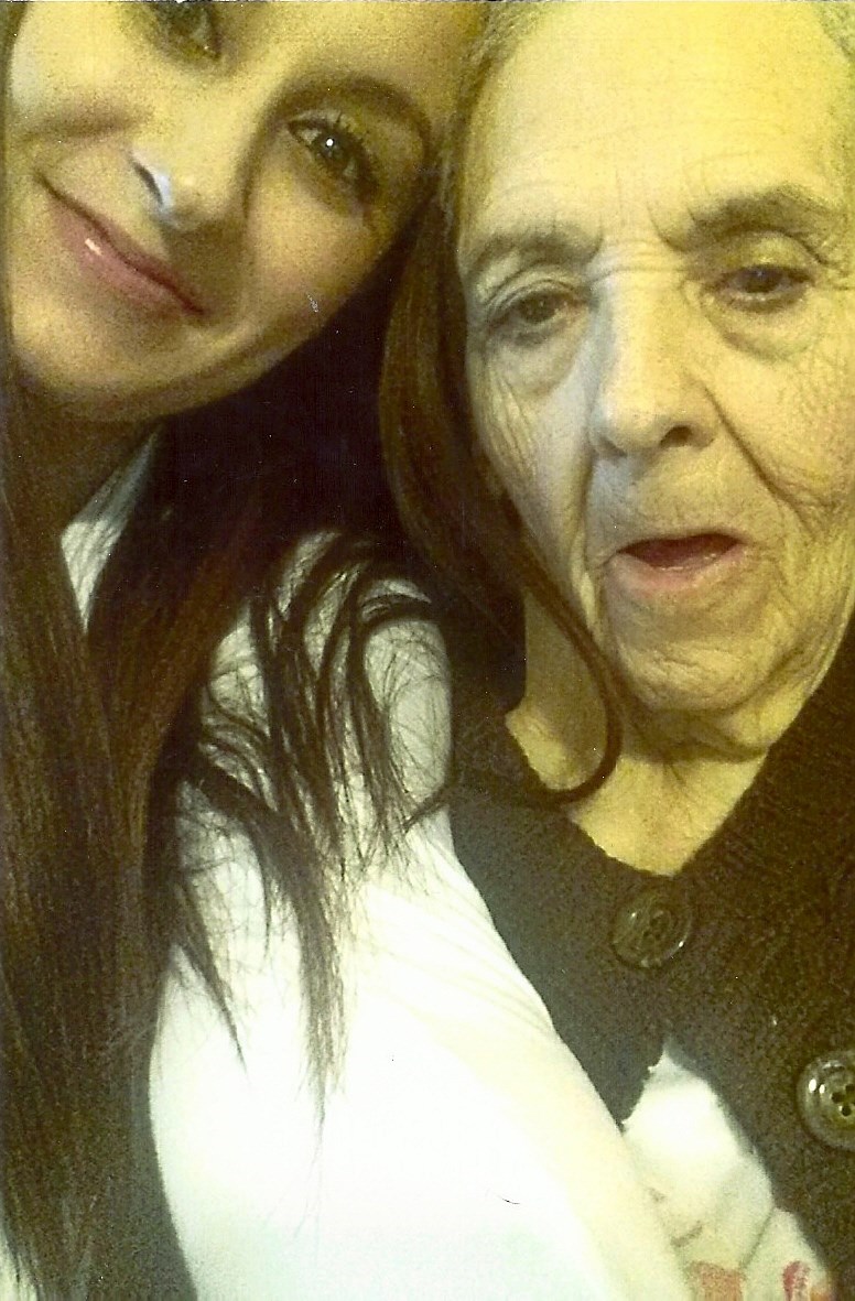 Elena Guzman's Instagram, Twitter & Facebook on IDCrawl