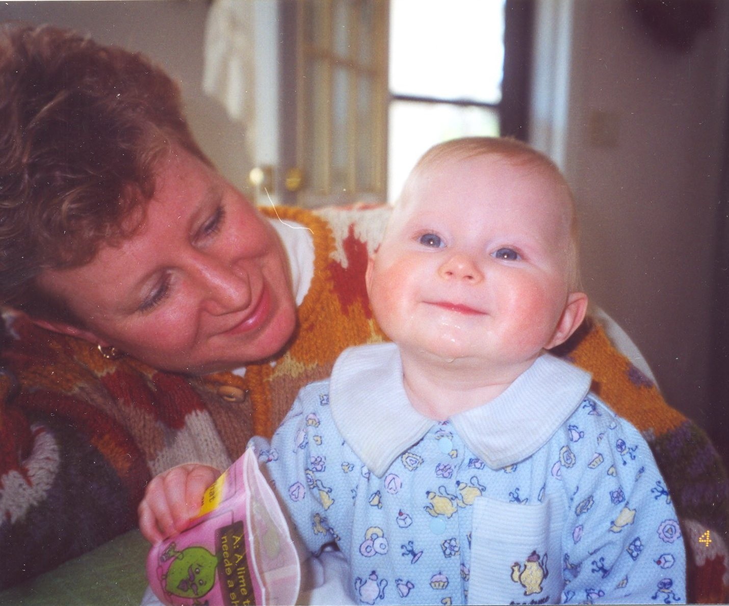 Suzanne Wall's Instagram, Twitter & Facebook on IDCrawl