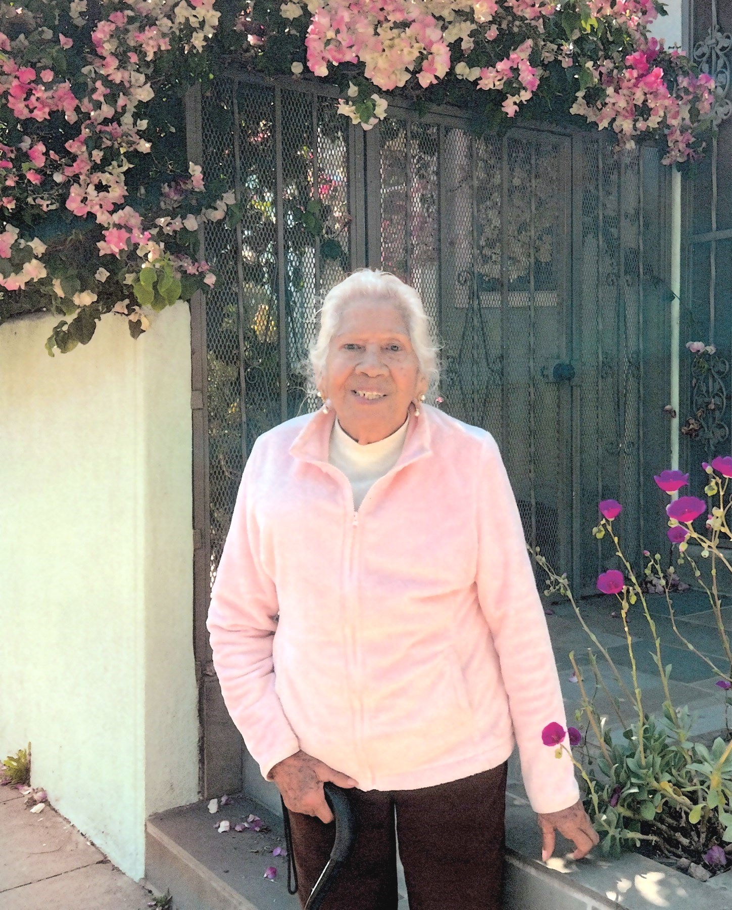 Rosa Tirado Obituary - Los Angeles, CA