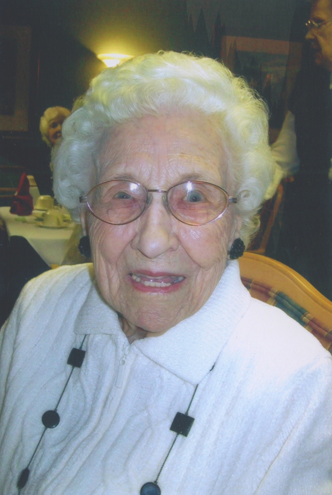 Delzia Bueghly Obituary - Centennial, CO
