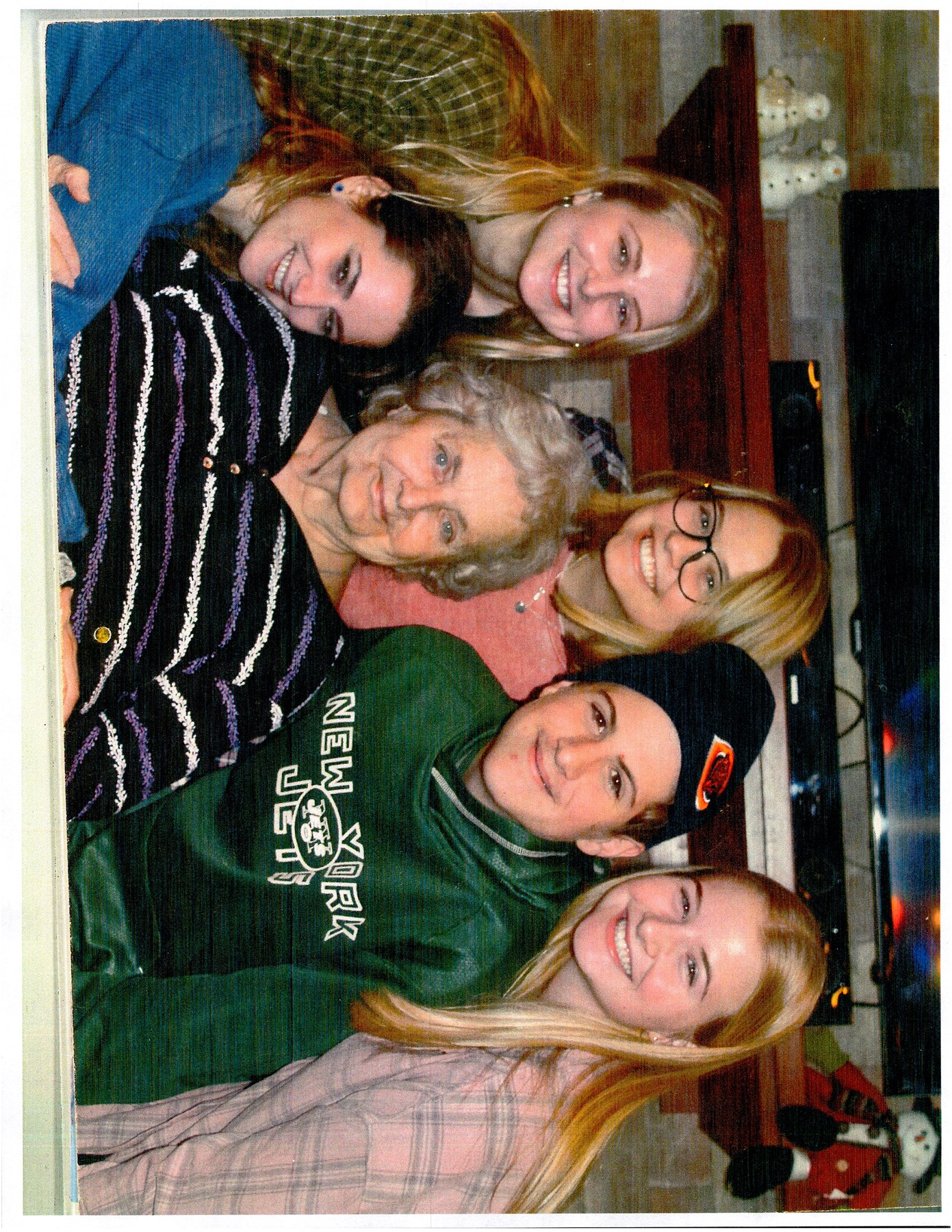 Virginia Rosset Obituary - Gurnee, IL