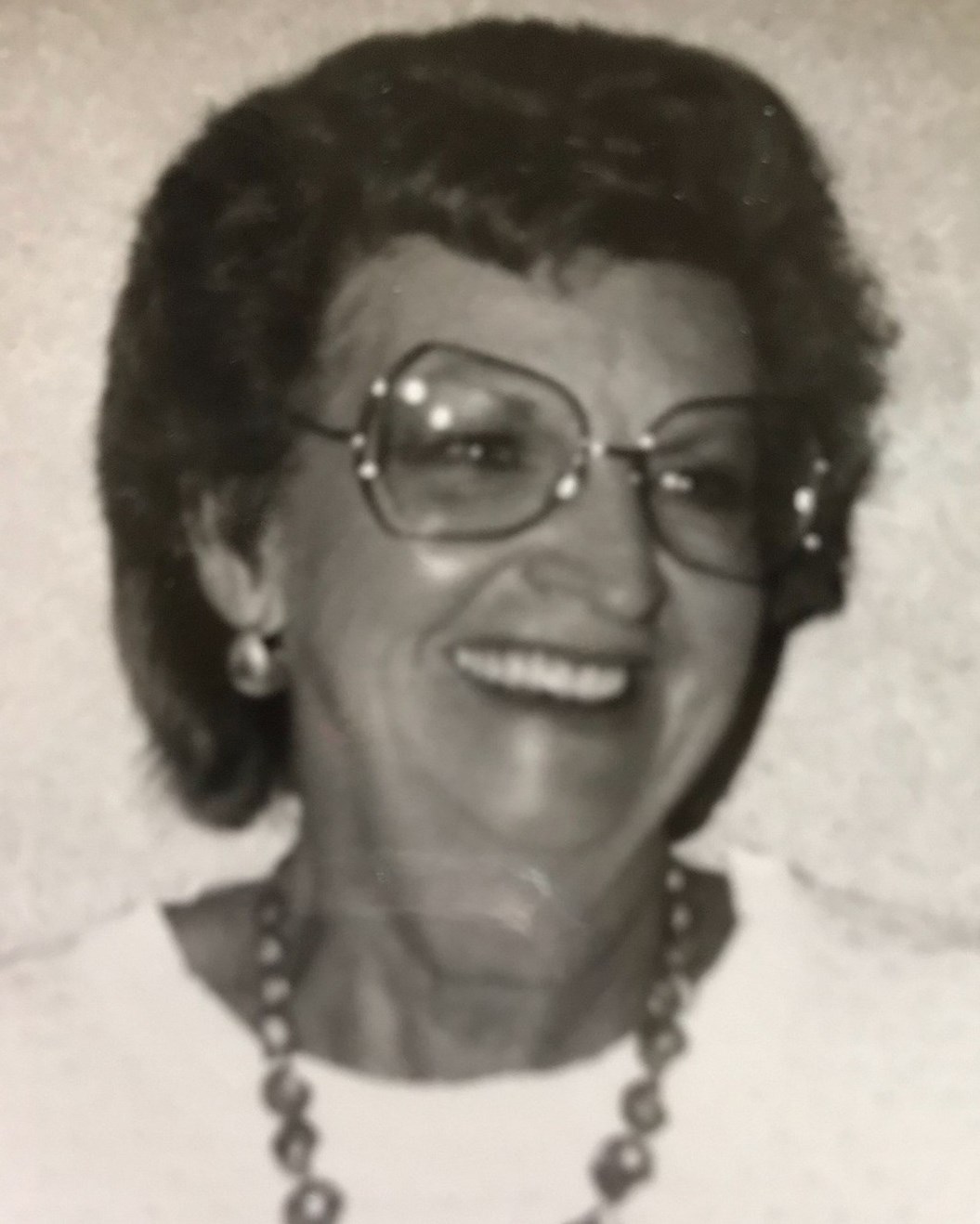 Deborah Whiteside's Instagram, Twitter & Facebook on IDCrawl