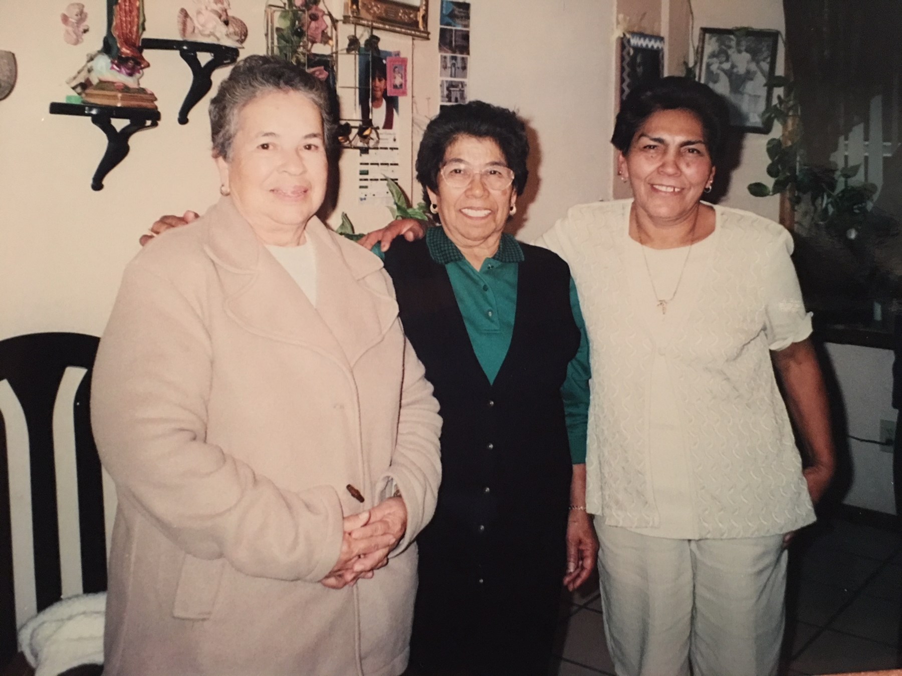 Daisy Vaquera's Instagram, Twitter & Facebook on IDCrawl