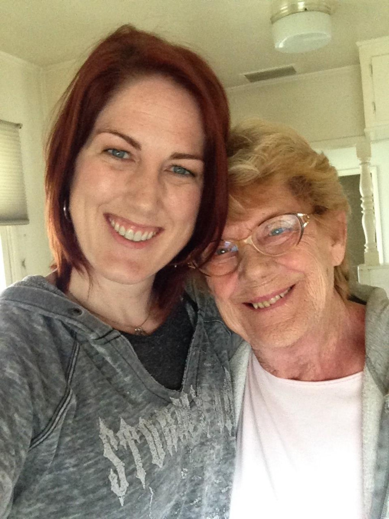 Ruth Barclay's Instagram, Twitter & Facebook on IDCrawl