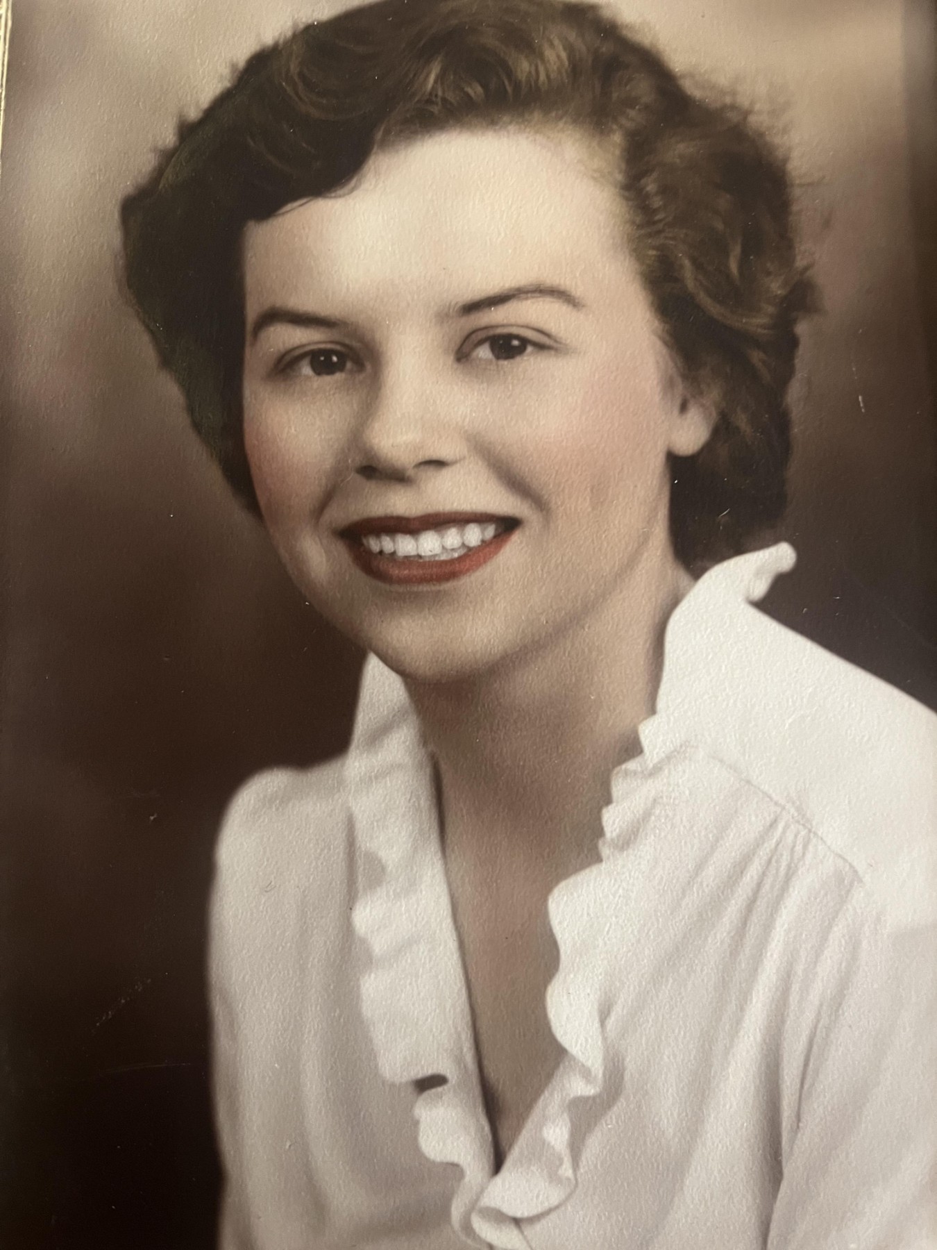 Emily Good's Instagram, Twitter & Facebook on IDCrawl