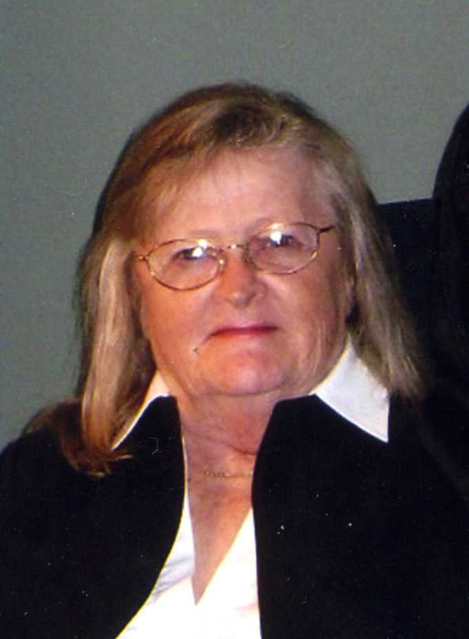 Patricia Halpin's Instagram, Twitter & Facebook on IDCrawl