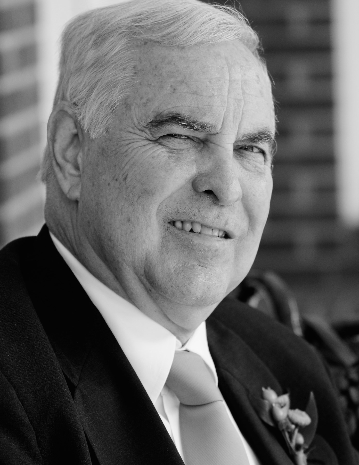 Lee Reeves's Instagram, Twitter & Facebook on IDCrawl