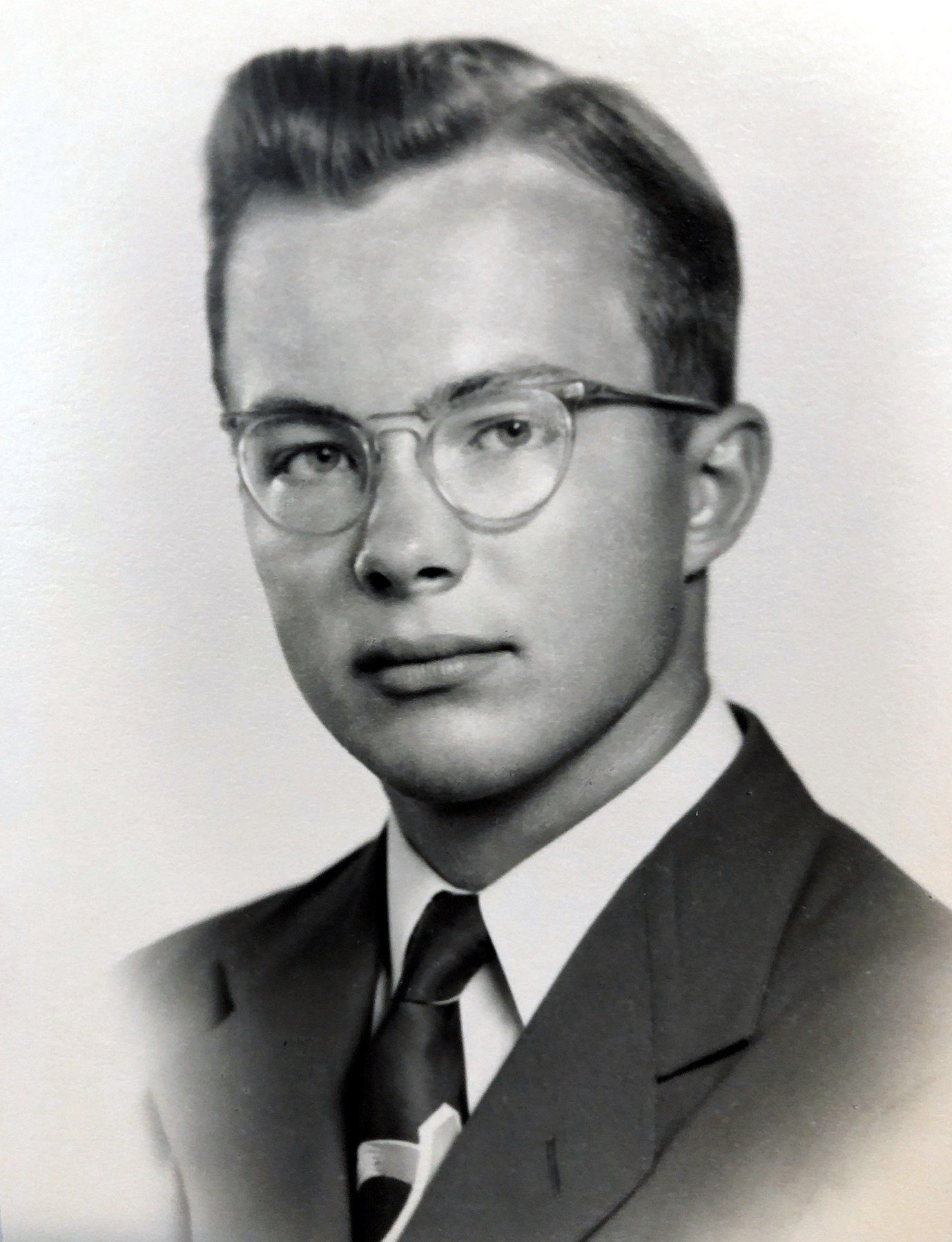 Frank Massey's Instagram, Twitter & Facebook on IDCrawl