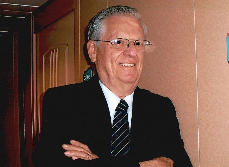 Louis Edward Cavanaugh Obituary - Webster, TX