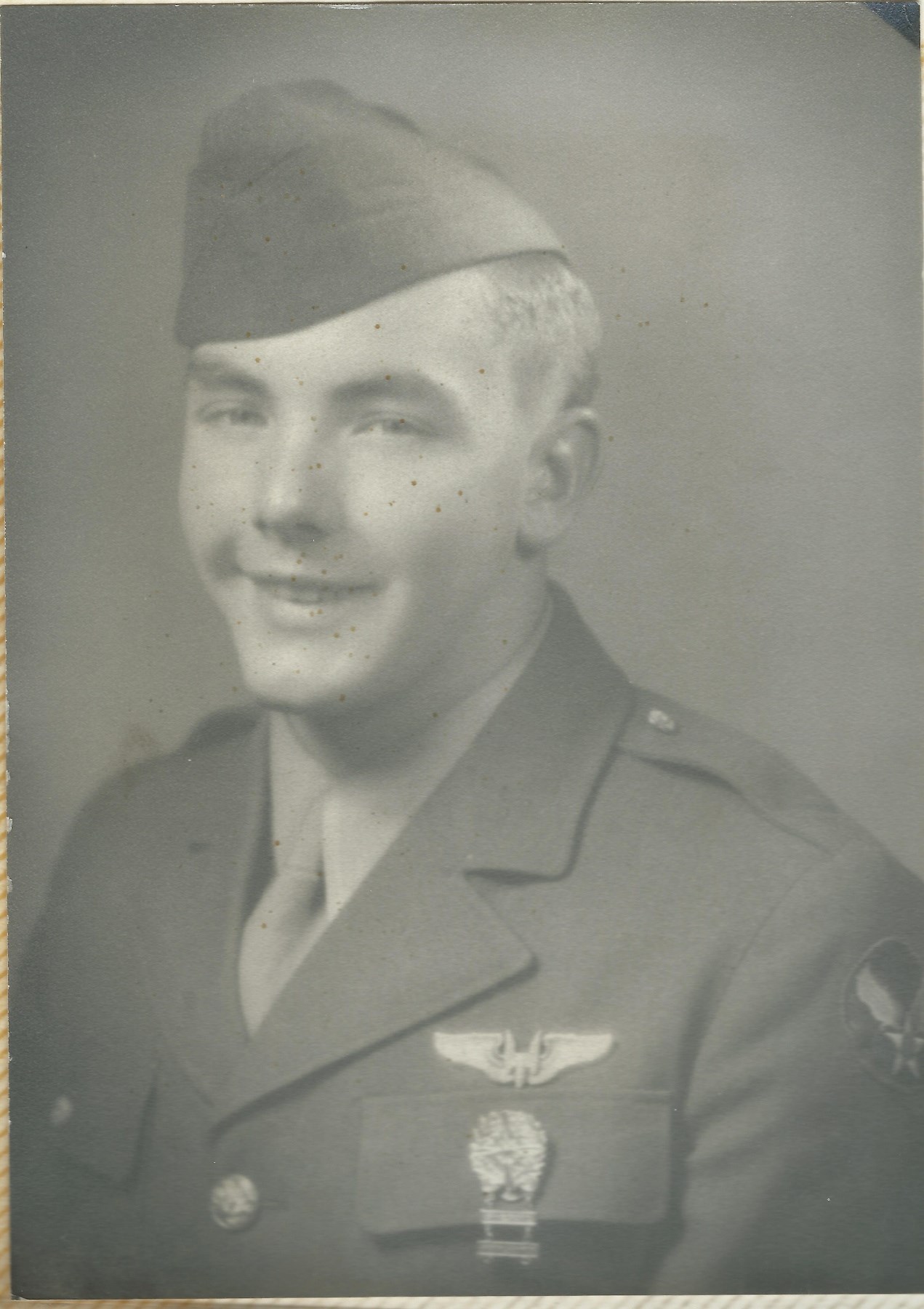 Robert Bloxham's Instagram, Twitter & Facebook on IDCrawl